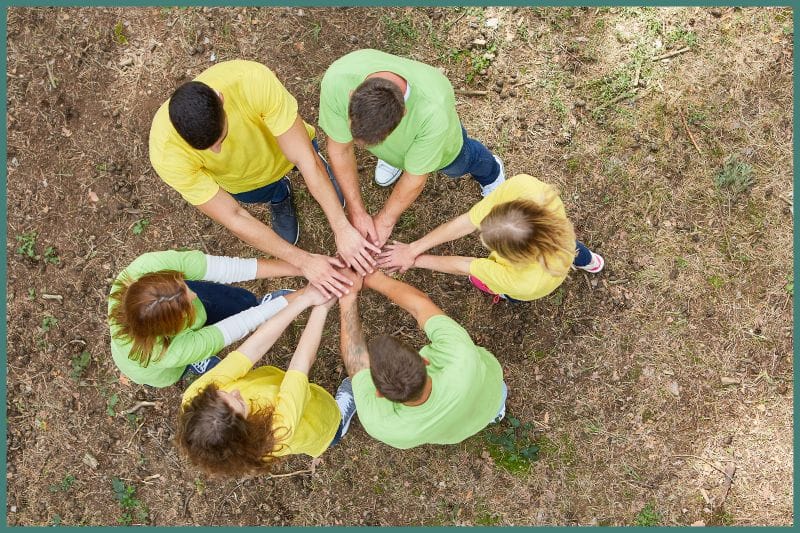 8 Unique Team Building Activities in Dallas, TX | Succulent Bar